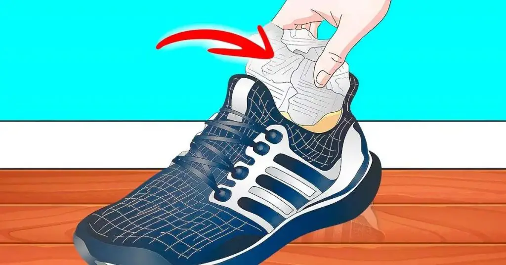 ¿Cómo ensanchar zapatos demasiado ajustados con un truco natural ...